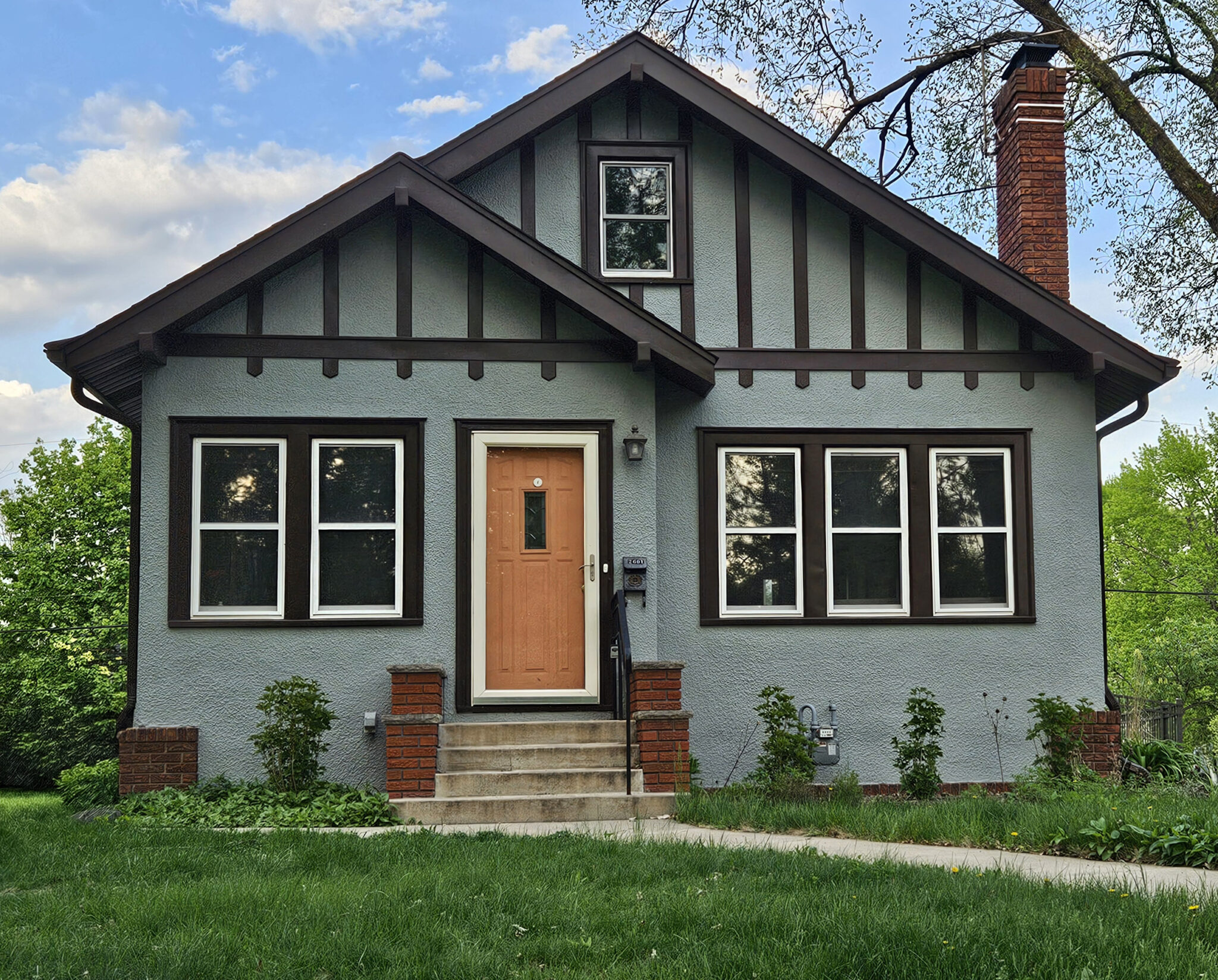 The Tudors: Choosing Exterior Color for Classic Homes - studiodeforest.com